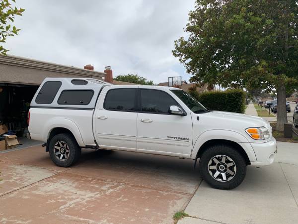 tundra 2004 camper shell $1,500 | Auto Parts Sale | Ventura, CA | Shoppok