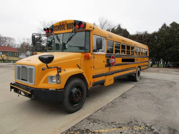 2006 Thomas Freightliner 65 Passenger School Bus - $4000 (Waterloo Iowa ...