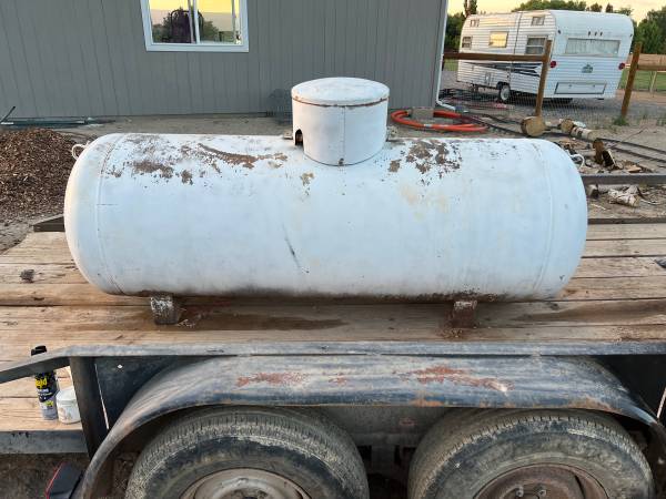 250 gallon propane tank $450 | General Items | Western Slope, CO | Shoppok