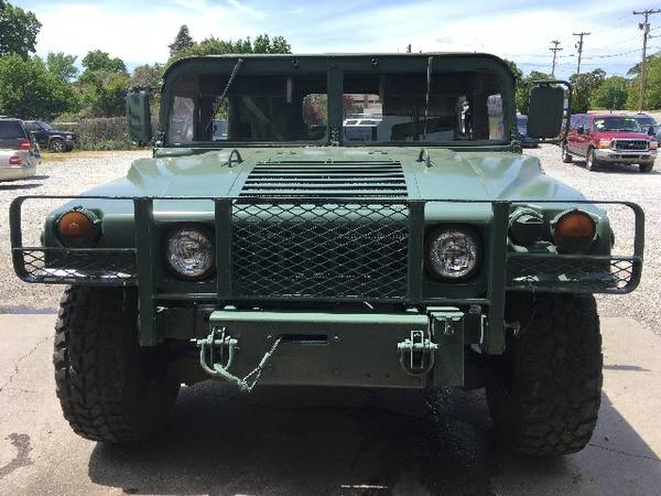 1987 Humvee Hummer H1 HMMWV On-Road title - $15900 (High Point, NC ...