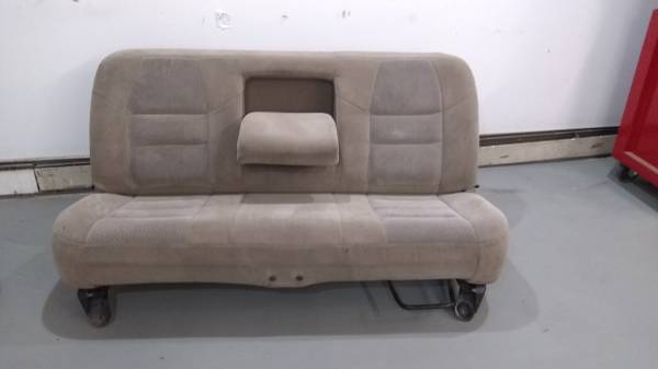 1999-2010 Ford F-250 to f-550 Super-duty bench Seat Assemb. fold arm ...