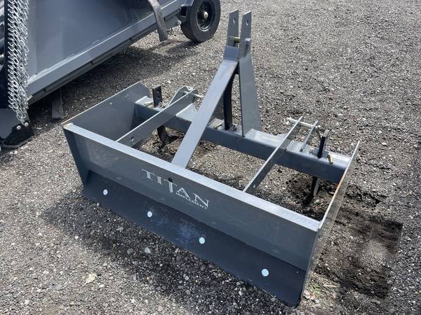 4 / 48 3-Point Tractor Box Blade / Scraper Blade w/ Ripper Shanks $890 ...