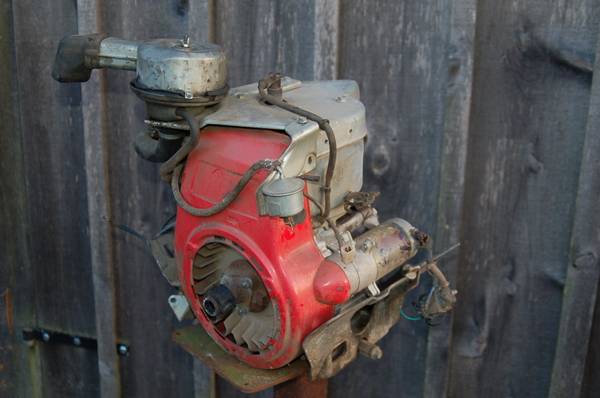 Honda 10 HP G400 Engine from a HT3810 Tractor RUNS $150 | Garden Items ...