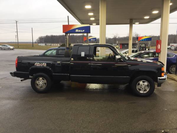1994 CHEVY 1500 4X4 EXTENDED CAB WITH STEP SIDE BED !! CLEAN !! - $1800 ...