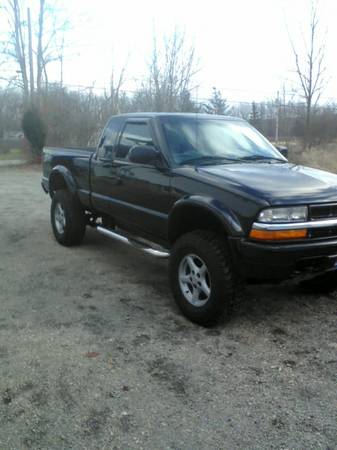 2000 Chevy 4x4 truck S10 ZR2 with a V8 - $8500 (Alliance) | Cars ...