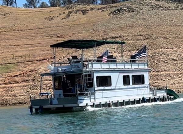 1996 Patio Cruiser Houseboat $50,000 | Boats For Sale | Yuba, CA | Shoppok
