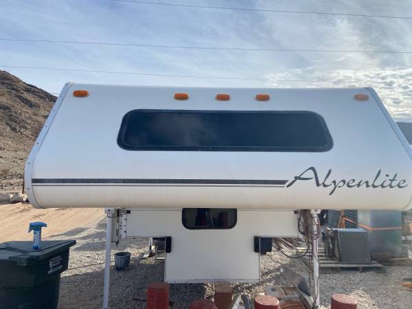 Alpenlite cab over camper $6,800 | General Items | Yuma, AZ | Shoppok